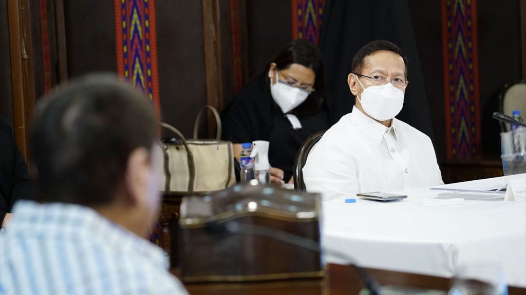 Solon urges Duque to attend House hearing on COVID-19 funds ...