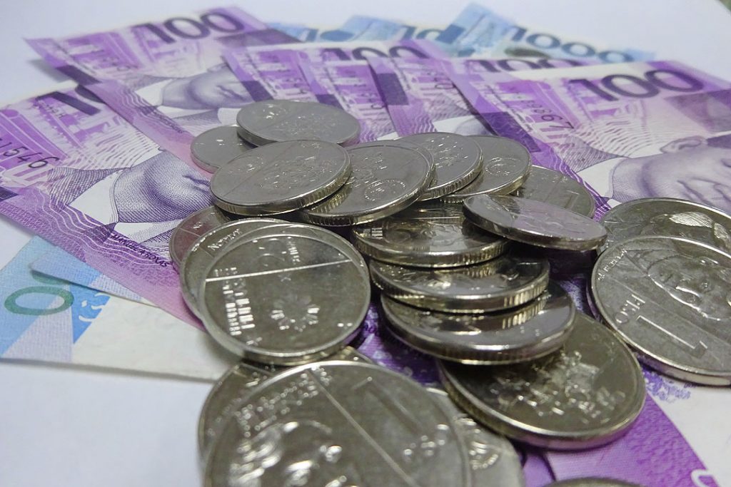 Peso climbs vs dollar as geopolitical tensions ease - BusinessWorld Online Peso climbs vs dollar as geopolitical tensions ease - BusinessWorld Online