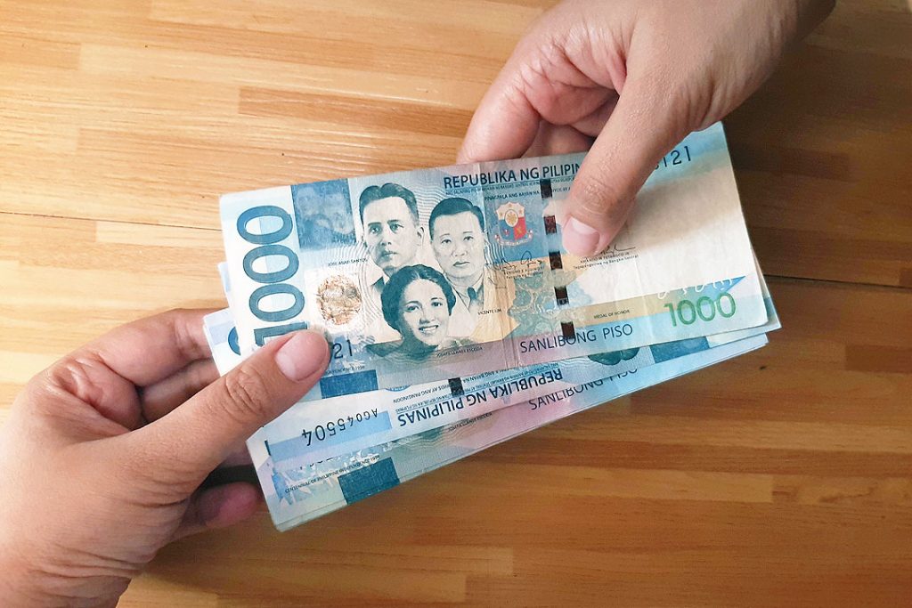 Filipinos borrowing more due to inflation, pandemic - BusinessWorld Online