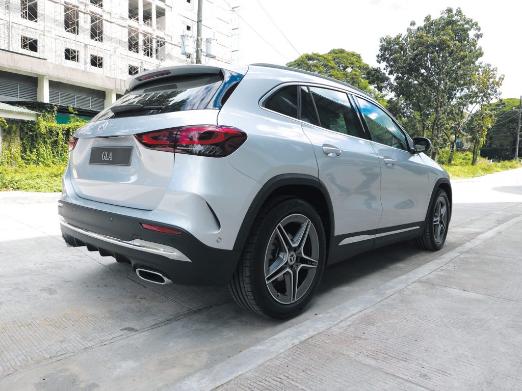 Mercedes-Benz GLA 200 AMG Line: A star among crossovers - BusinessWorld ...
