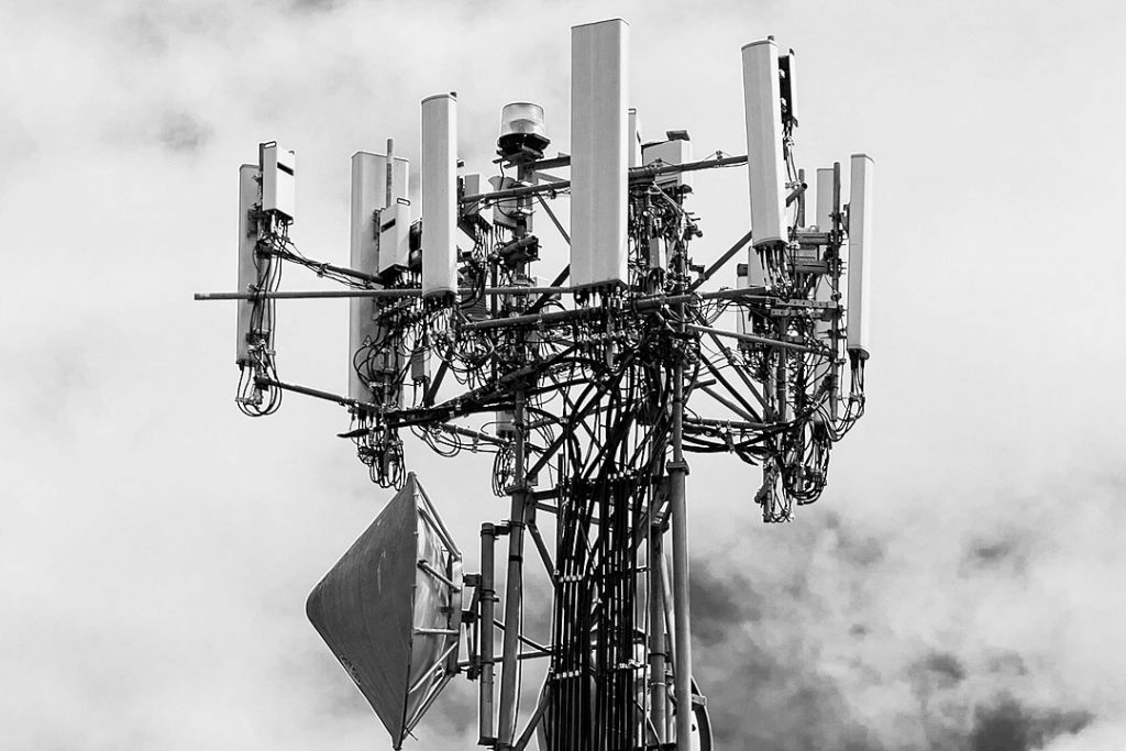 Telco revenue growth seen to stay stable in 2022 - BusinessWorld Online