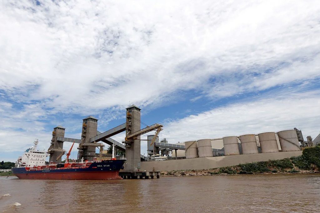 China kicks off reform of state food giants Cofco, Sinograin ...