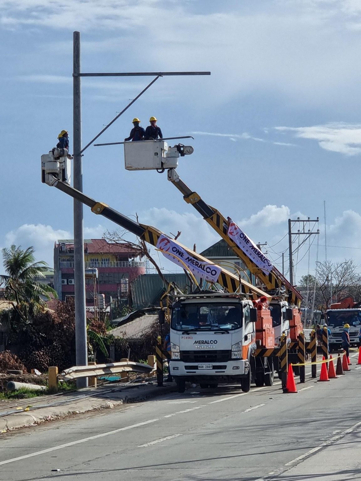 Bringing light beyond its franchise: Meralco extends help to typhoon ...