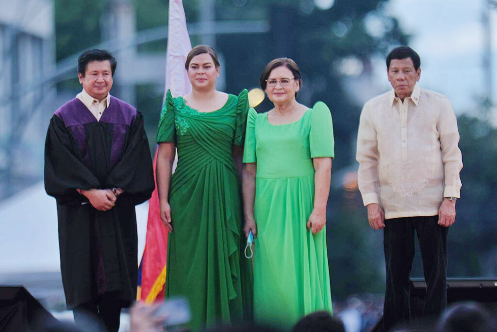 Sara takes oath as VP before Marcos inauguration - BusinessWorld Online