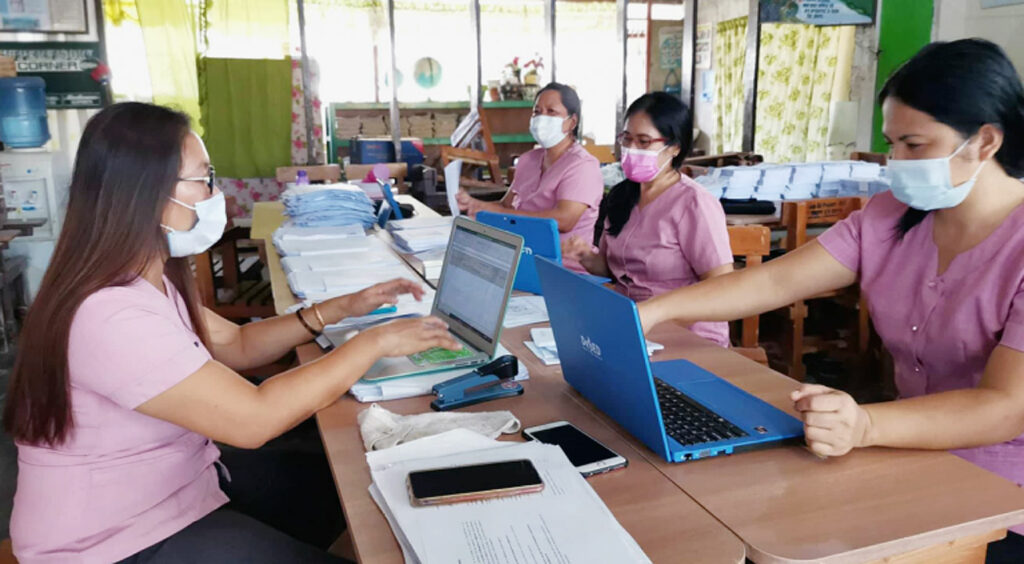 DepEd bats for additional benefits for teachers instead of wage hike ...