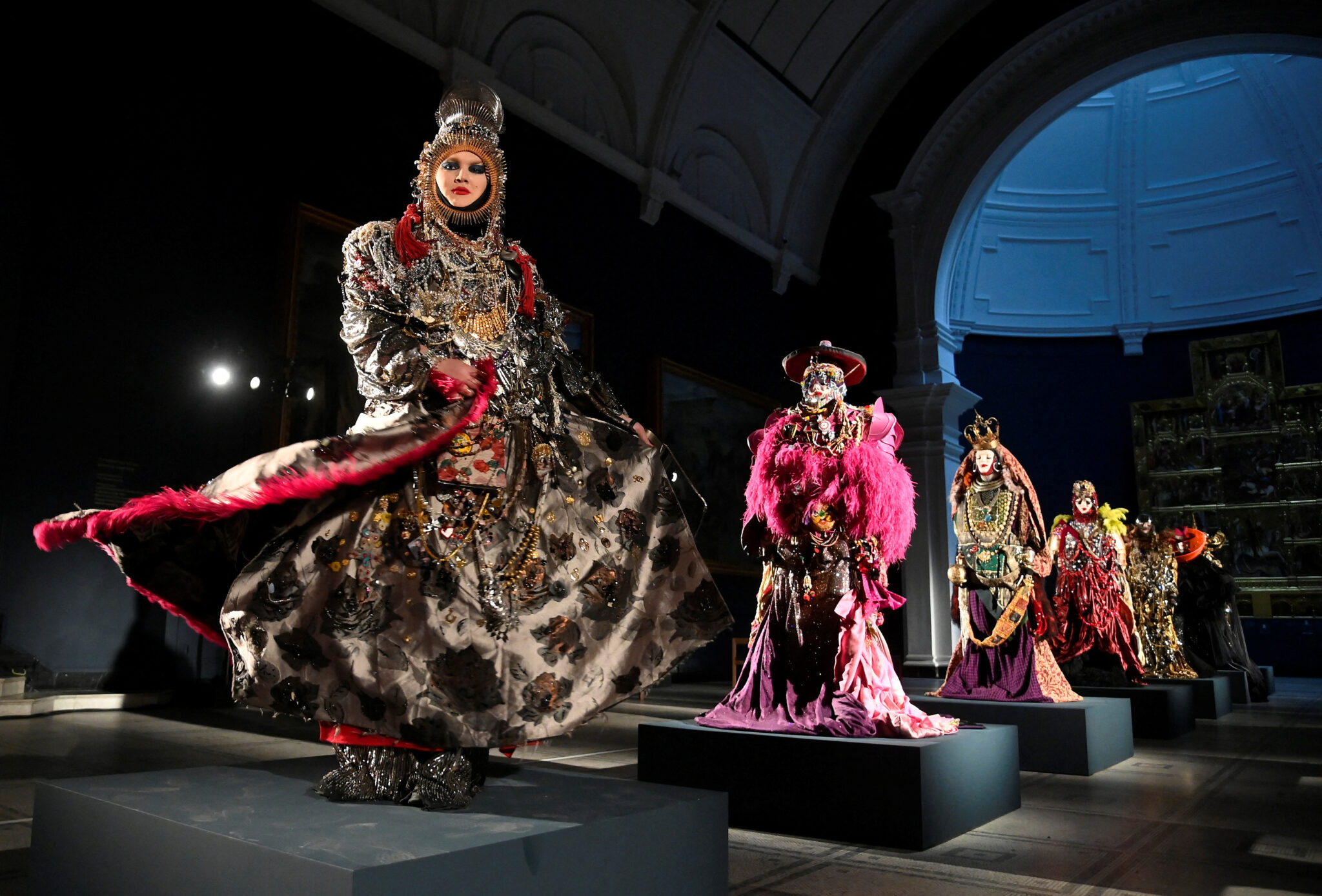 ‘Living Sculpture’ Daniel Lismore brings wearable art to London ...