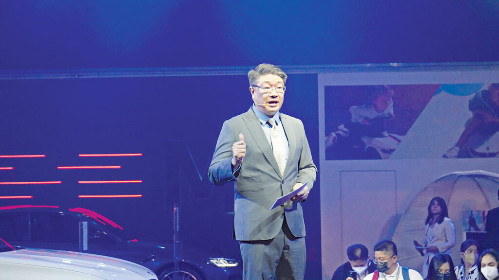 Show motion - BusinessWorld Online