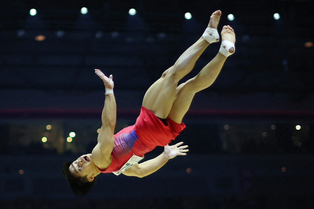 Yulo finishes 7th in floor exercise in World Championships ...