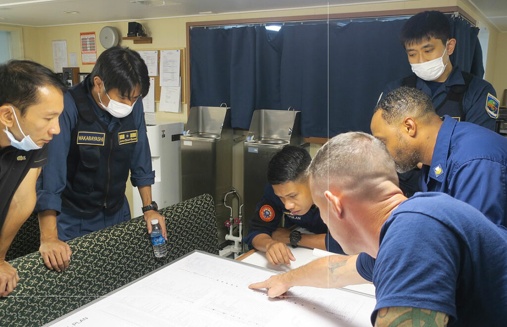 Philippines holds sea training exercises with US, Japan coast guards ...