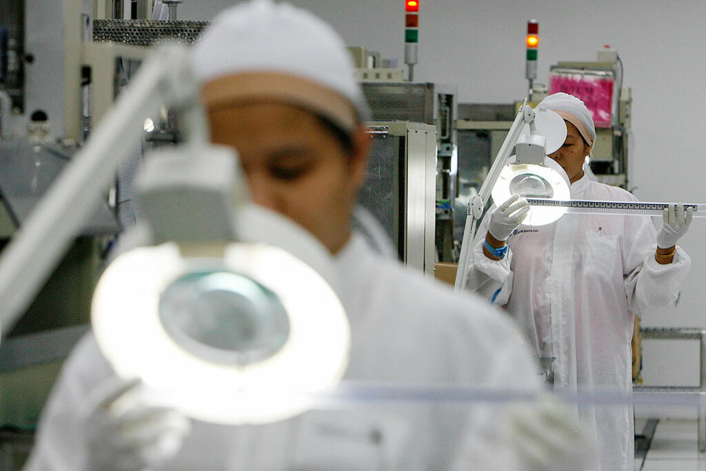 SEIPI clings to 10% export growth goal this year - BusinessWorld Online