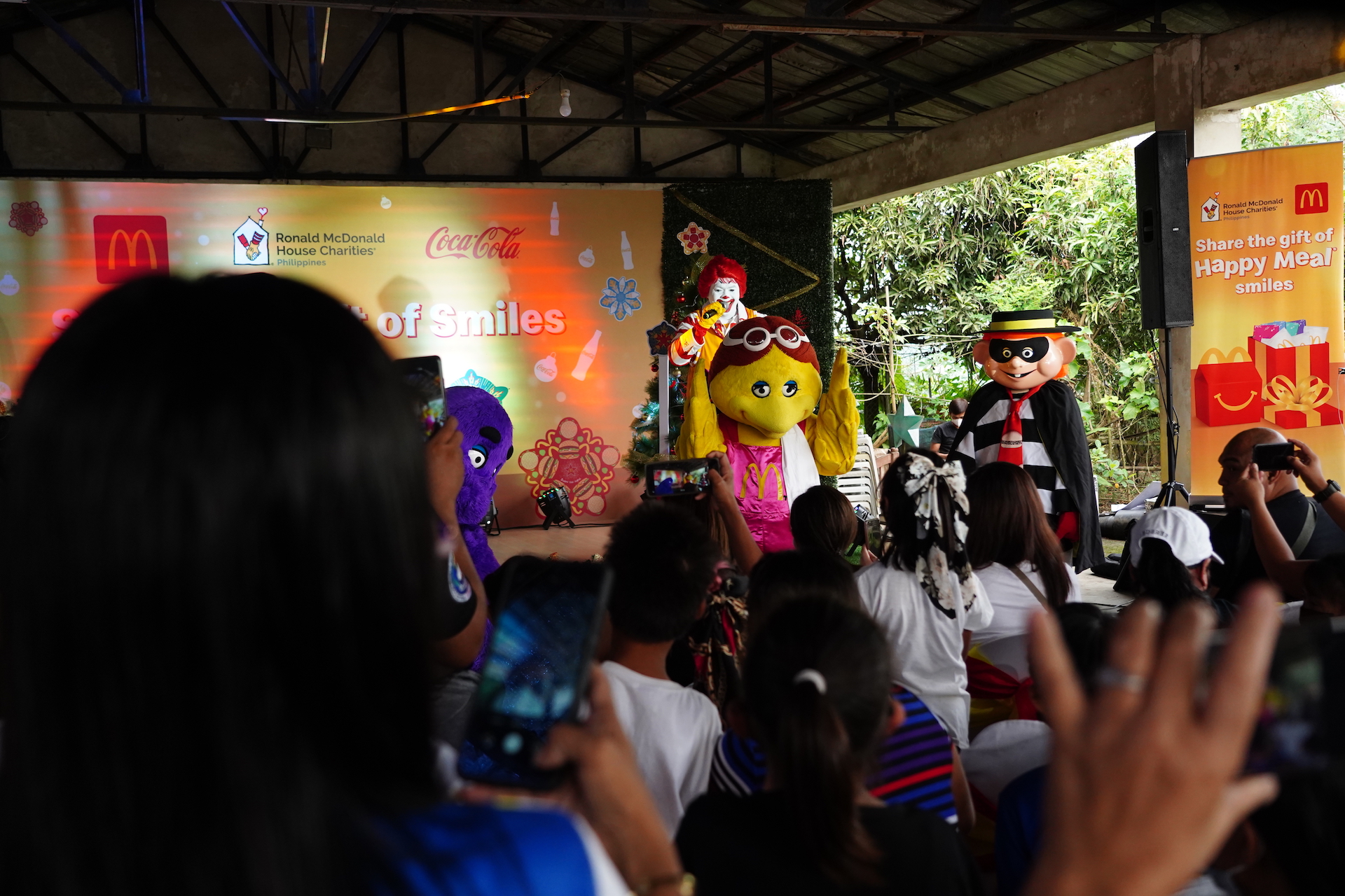 Coca-Cola Philippines brings the unstoppable magic of Christmas to ...