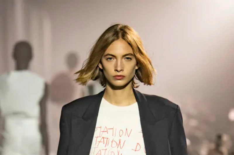 Raf Simons to close — a fashion marketing expert explains how the brand ...