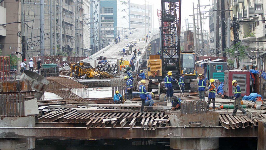 Bill seeks to require NEDA Board OK only for projects over P5B ...