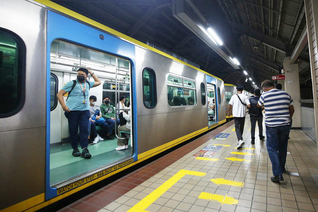 Labor group seeks relief for workers as LRT, MRT poised to raise fares ...