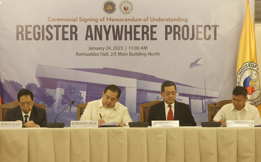 Comelec opens ‘register anywhere’ site at Batasan for gov’t employees ...
