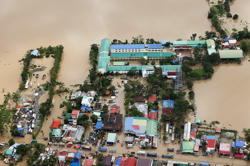 Disasters, debt crisis are seen as top risks for PHL - BusinessWorld Online