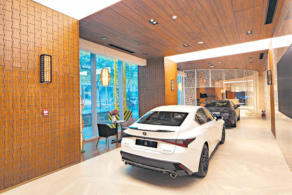 Lexus at Mitsukoshi BGC now open - BusinessWorld Online