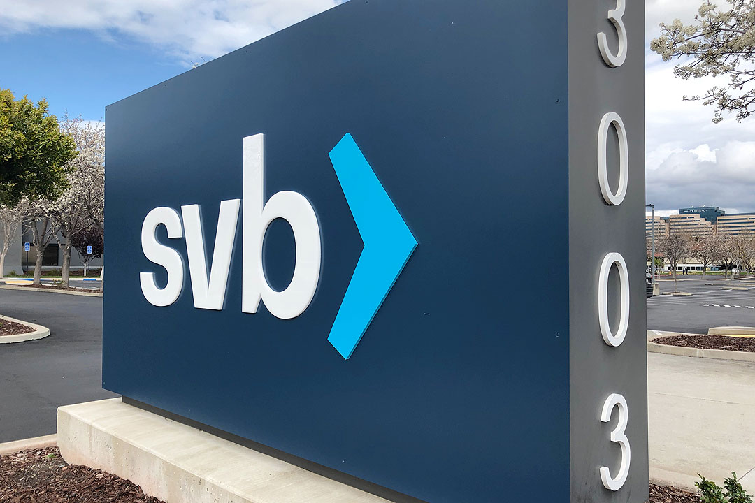SVB deal soothes broader markets, but default stress haunts banks ...