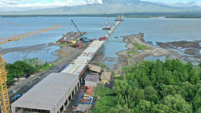 Panguil Bay Bridge on track for opening by 2024 - BusinessWorld Online