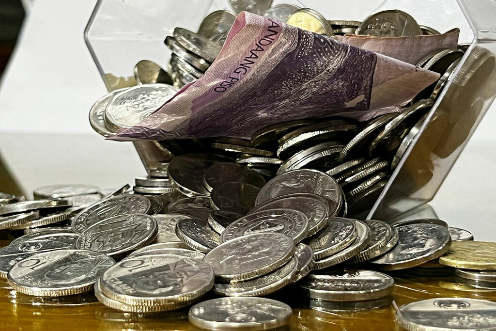 Peso may trade sideways after 2-week high close - BusinessWorld Online