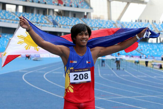 Fil-Spanish runner John Tolentino breaks 110-meter hurdles record - BusinessWorld Online