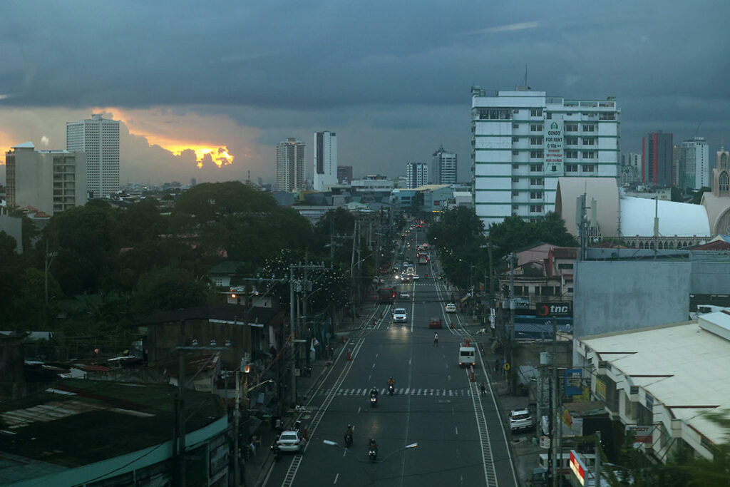 IMF raises Philippine growth forecast - BusinessWorld Online