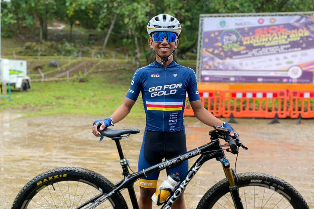 John Andre Aguja, best in Asia, zooms to No. 11th in UCI world men’s ...