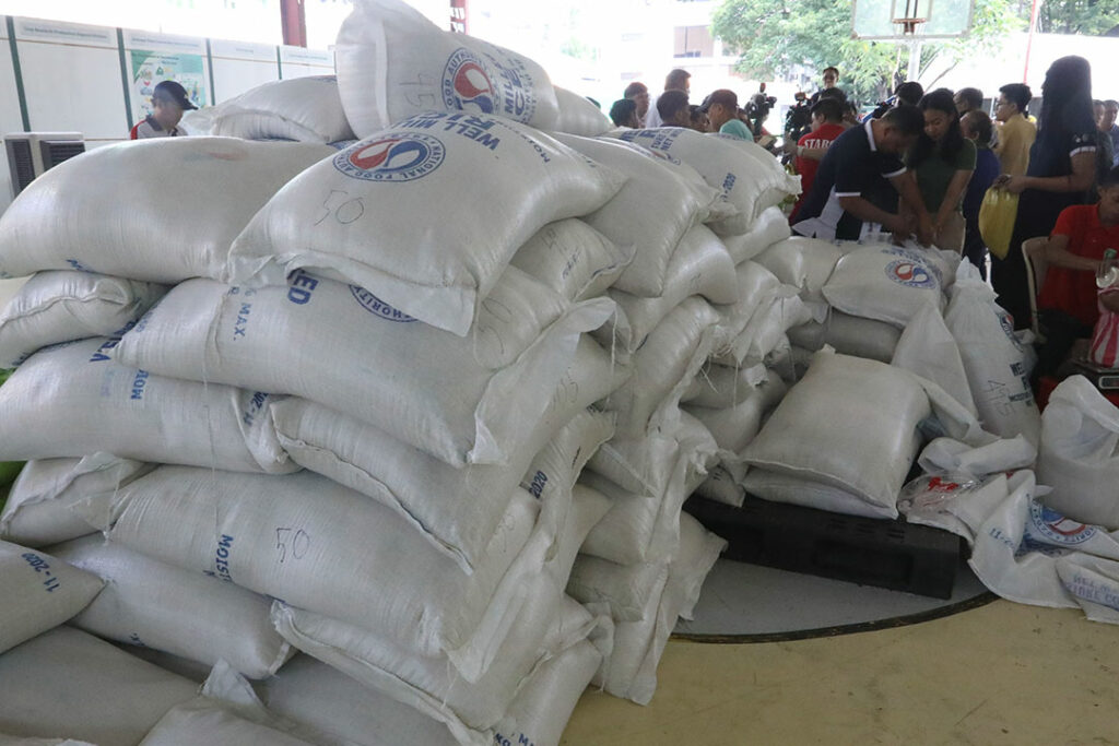 Rice tariff cuts to hurt collections, says Customs - BusinessWorld Online