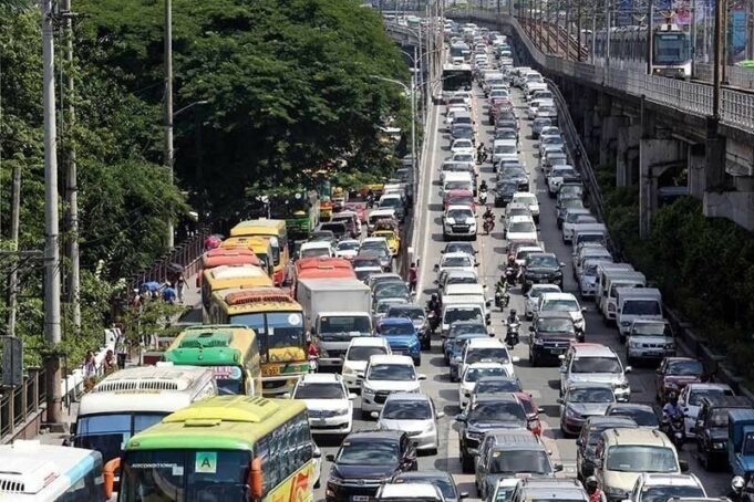 Removal of U-turn slots on C5 road ‘approved in principle,’ MMDA says ...